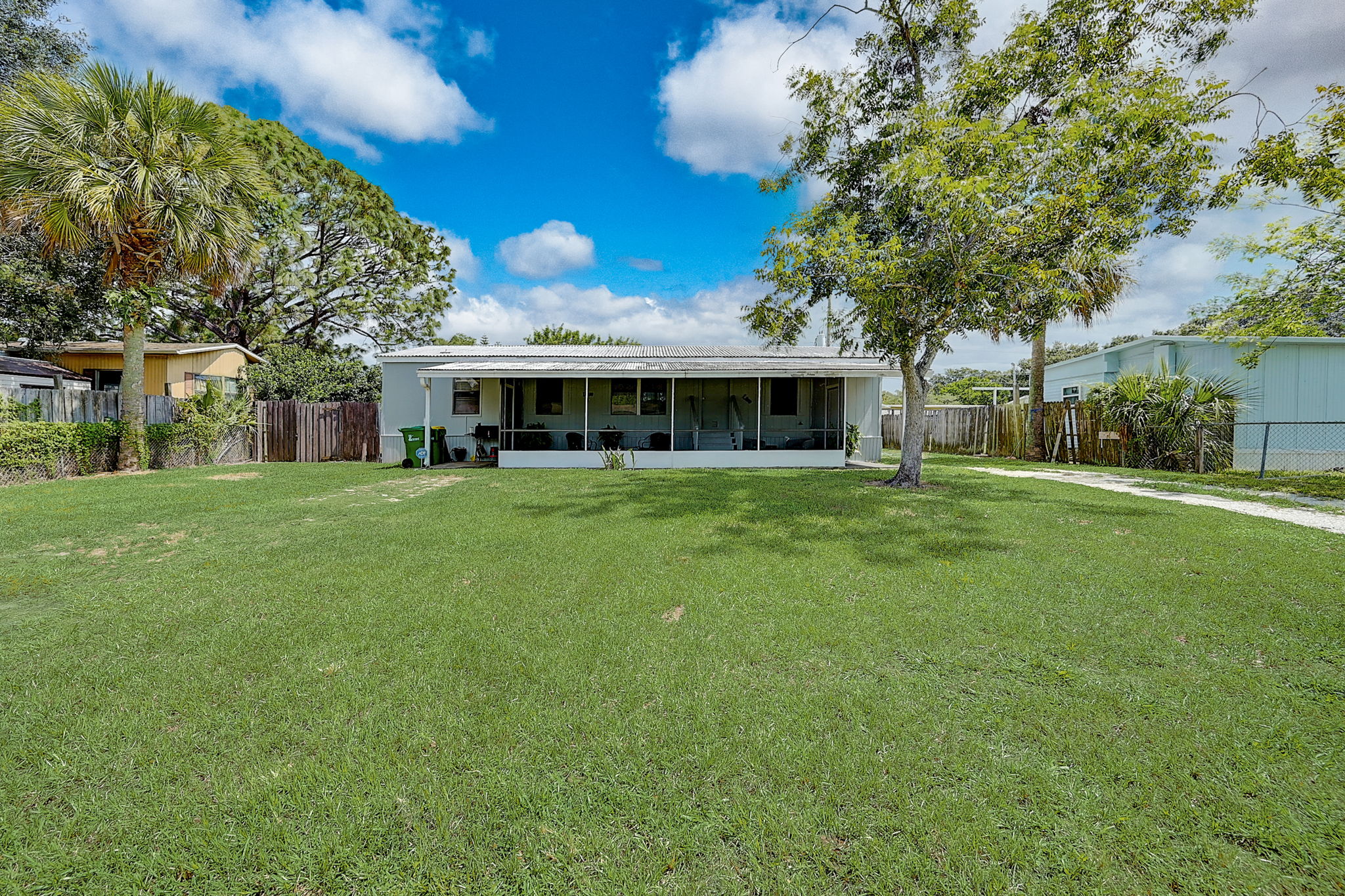 6850 Columbine Dr, Cocoa, FL 32927 | ShowingTime+ Listing Media Services