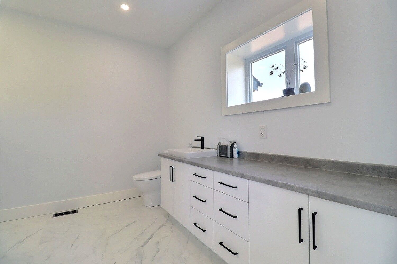70 Generation Ave, Moncton, NB E1A 0N4 | PROPICSTA & MeasureMySpace