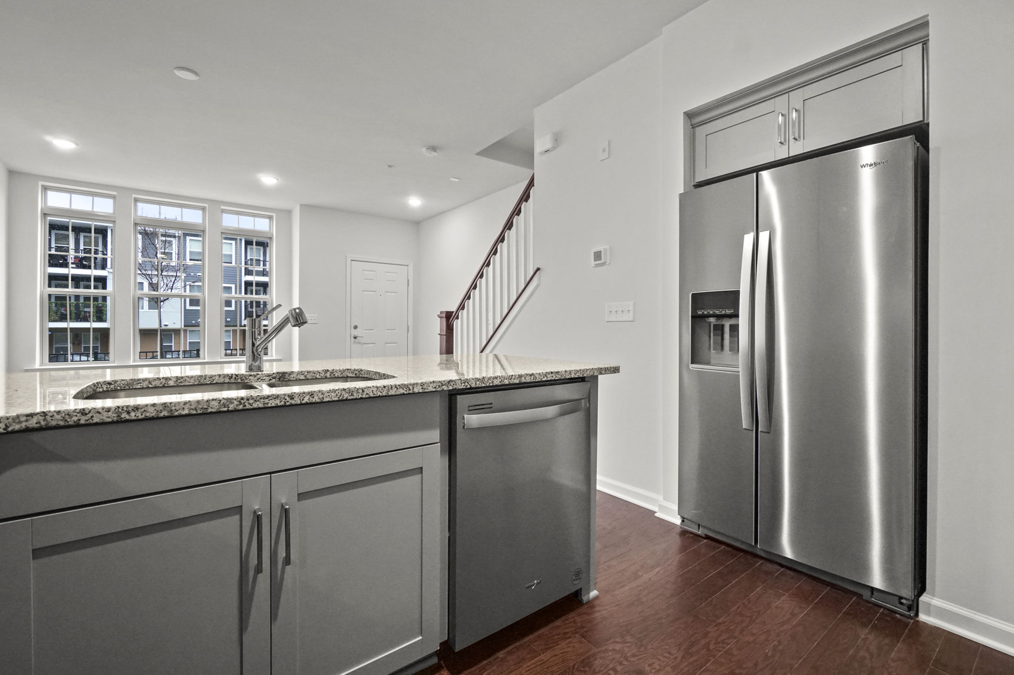 70 Leahy Dr | Wood-Ridge NJ