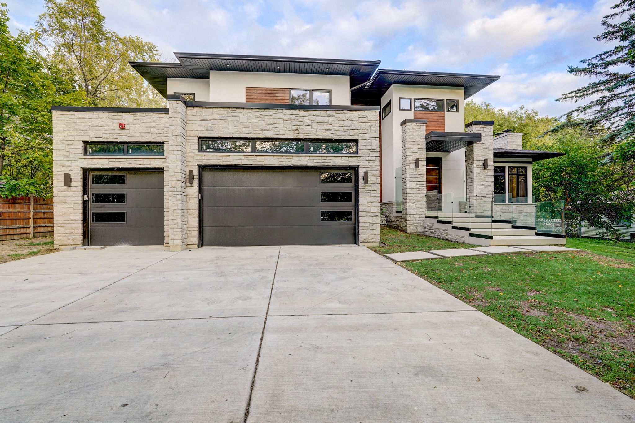705 N Elmhurst Rd, Prospect Heights, IL 60070 | Zillow Media Experts