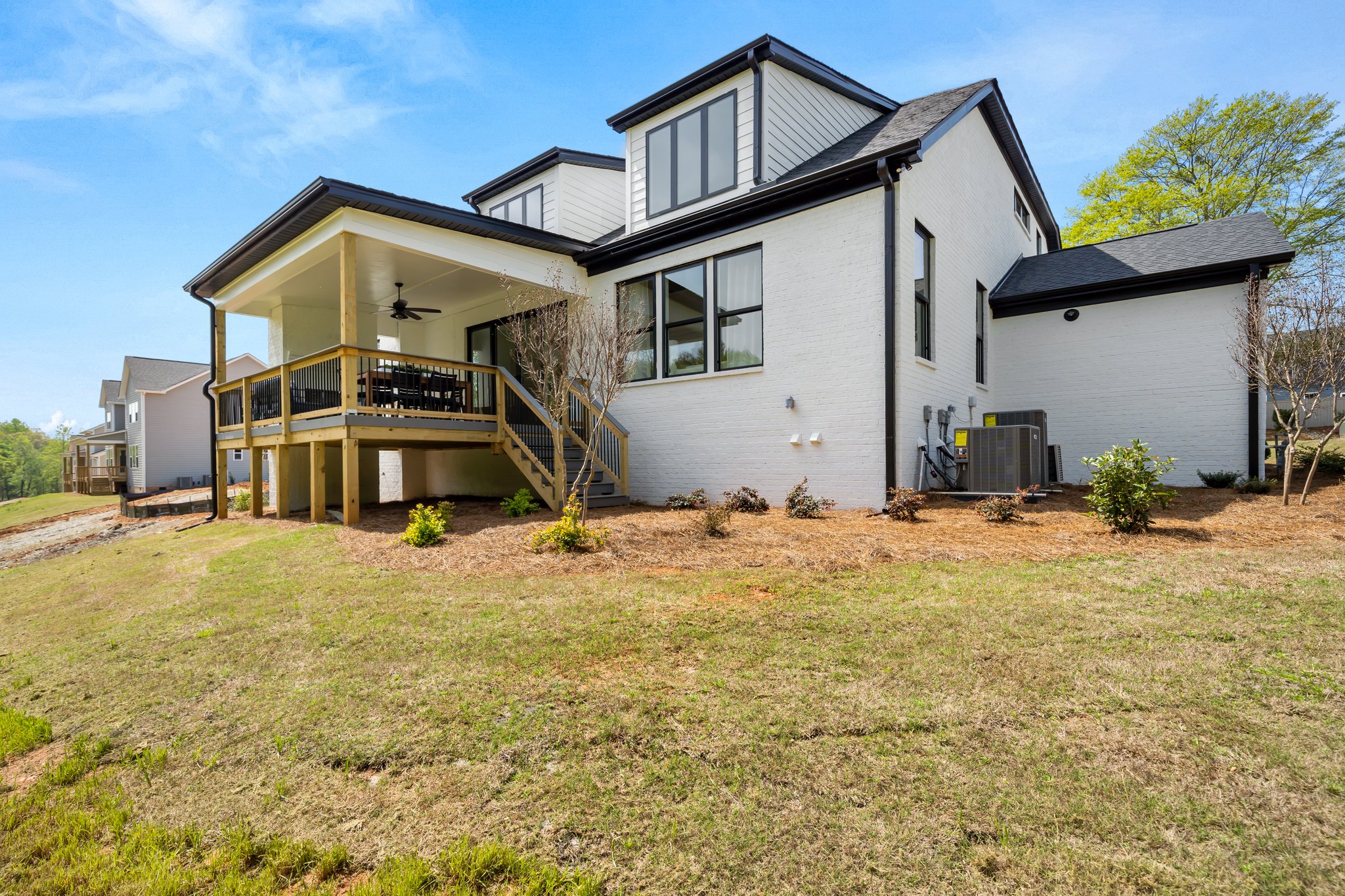 Alpine model home at River Reserve | House Exposures