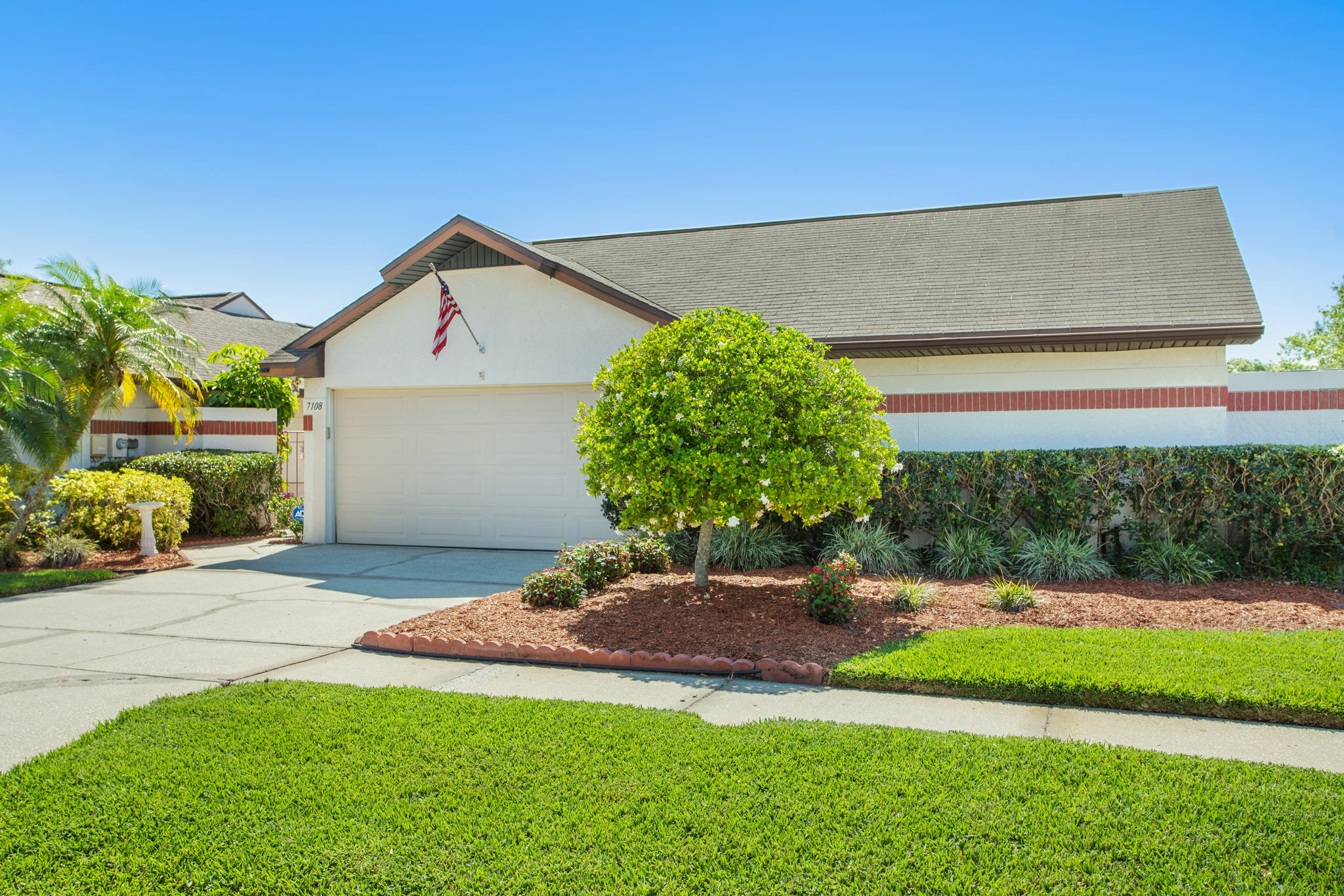 7108 Silvermill Dr, Tampa, FL 33635 | HDShowings Real Estate Photography
