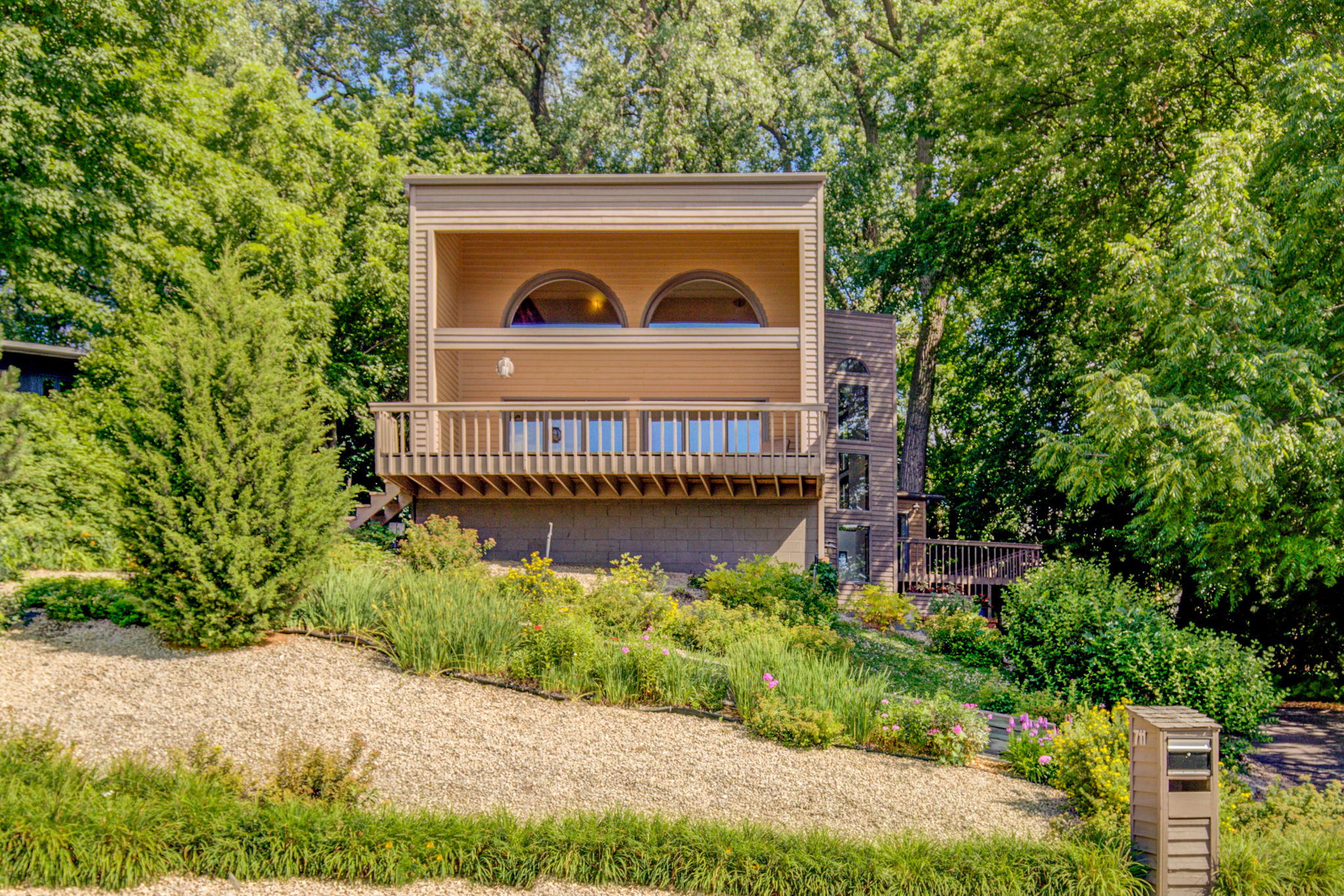 711 Keller Parkway, Little Canada, MN 55117 | Archi-Pix