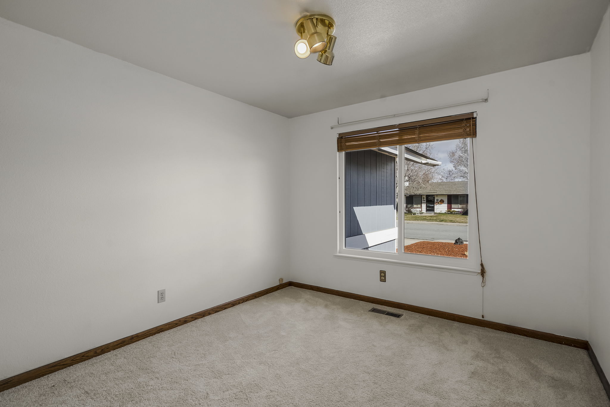 719 Pat Ln, Carson City, NV 89701 | In1View Media