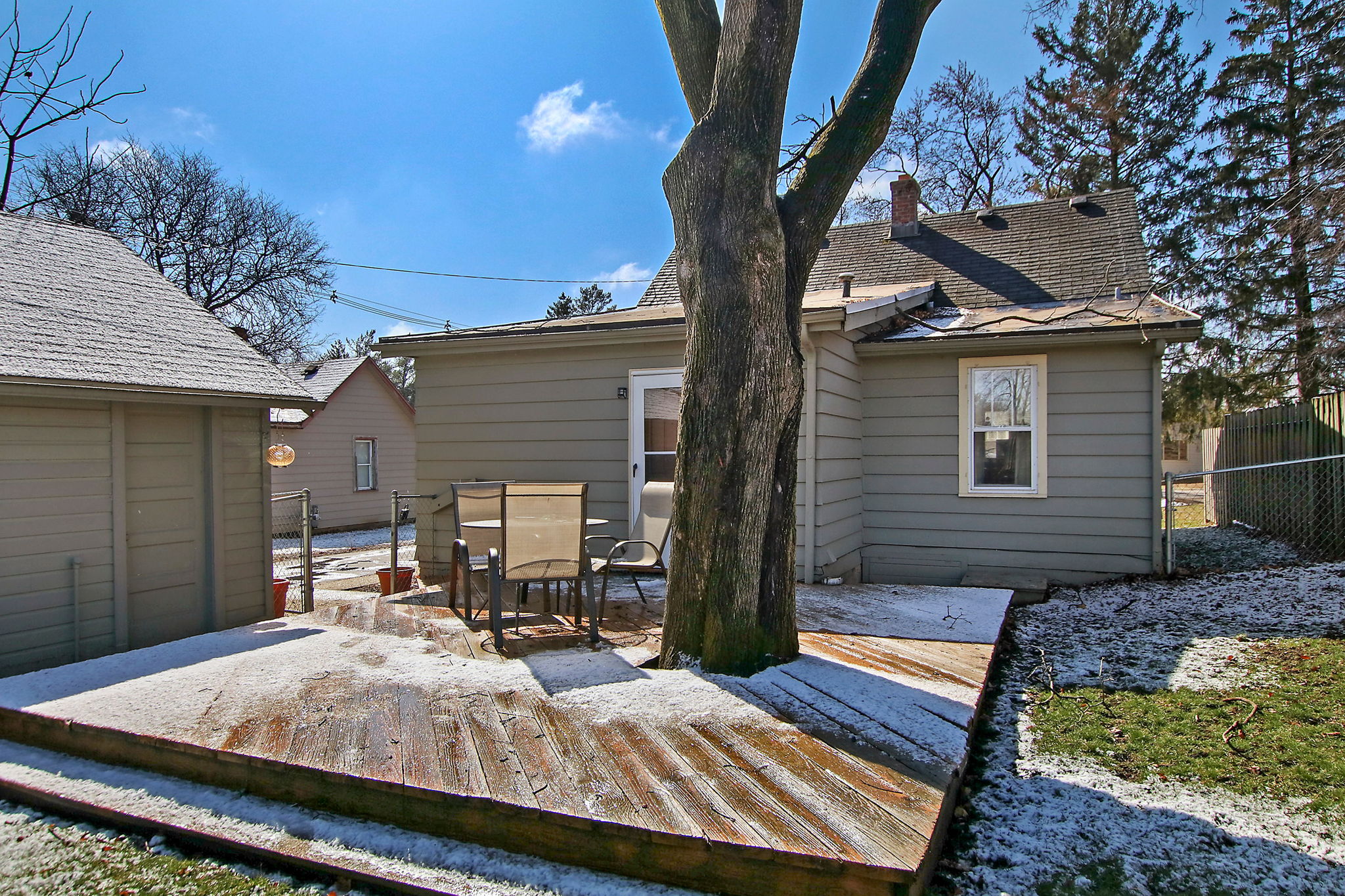 7608 Beaver Rd, Wonder Lake, IL 60097 | HAPI Photography