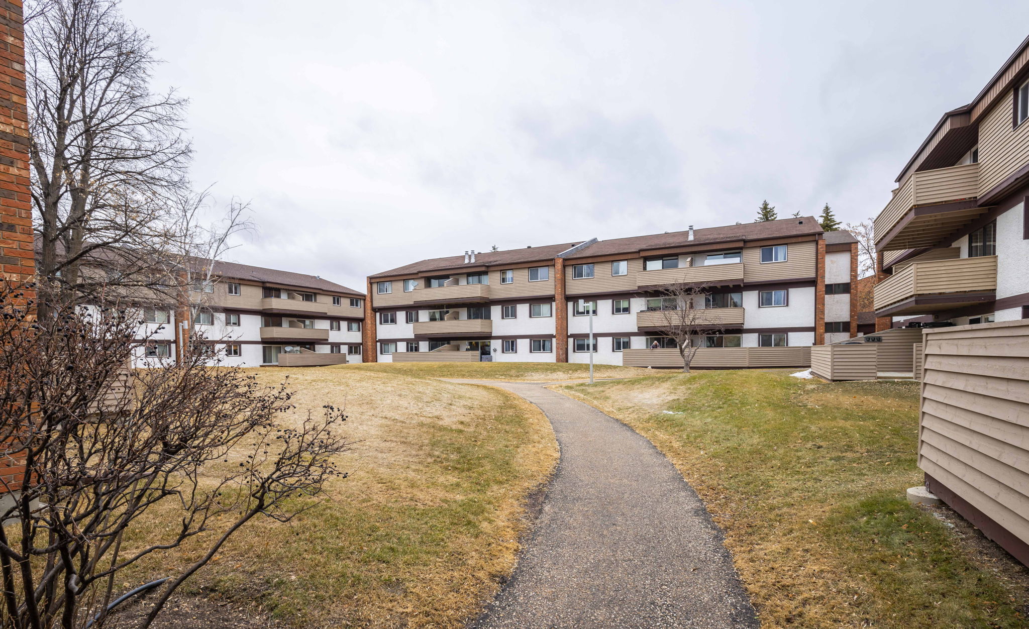 78 Quail Ridge Rd 1216, Winnipeg, MB R2Y 2E9 | insight video marketing