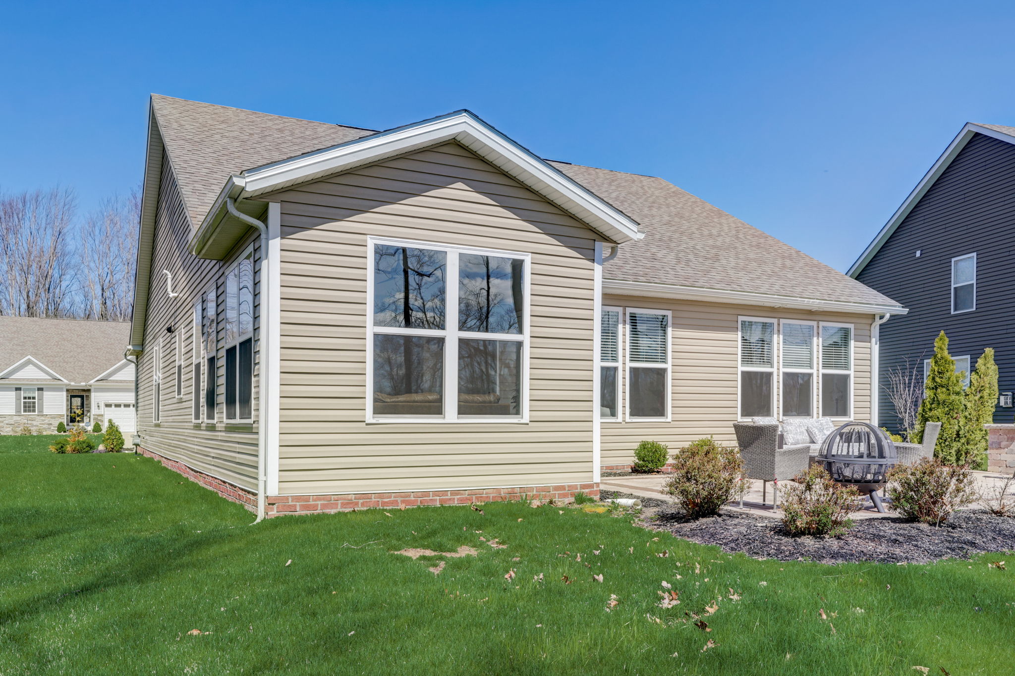 7821 Hunting Lake Dr, Concord, OH 44077 | Zillow Media Experts