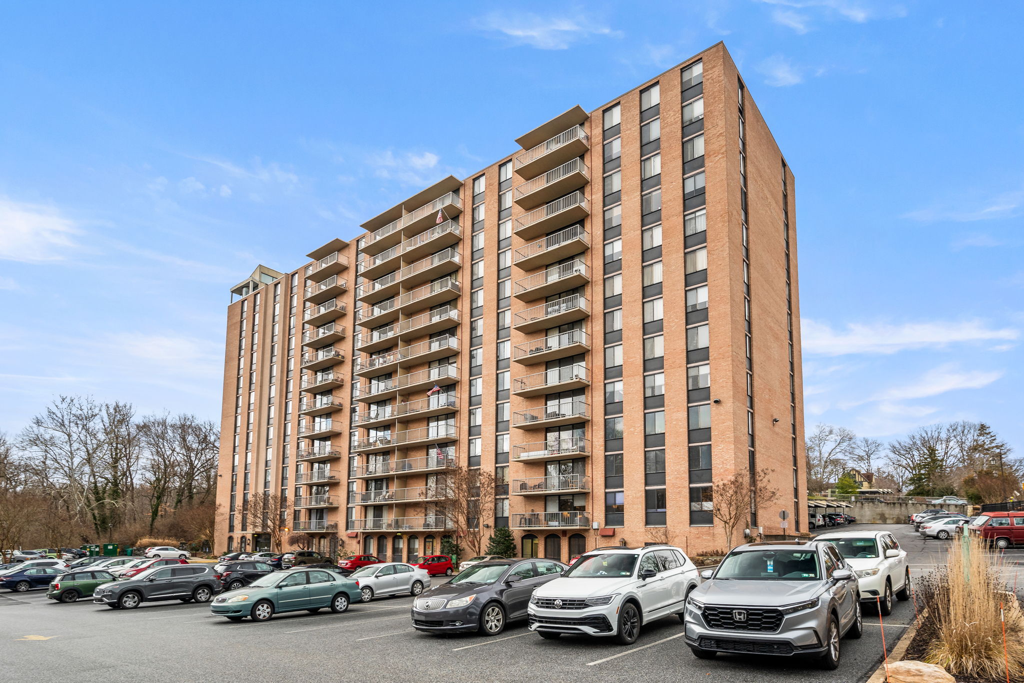 801 Yale Ave 407, Swarthmore, PA 19081 | Beautiful-Shots LLC