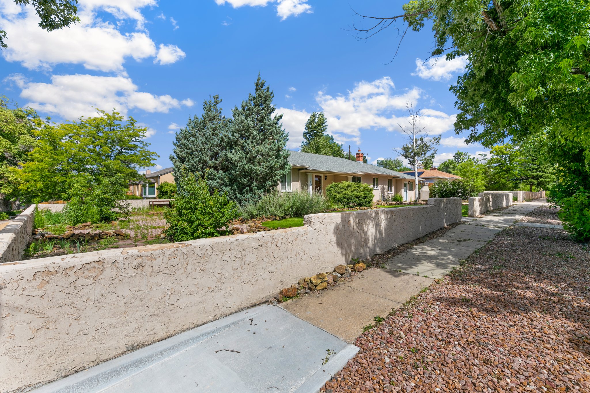 804 N Meade Ave, Colorado Springs, CO 80909 | PixVid