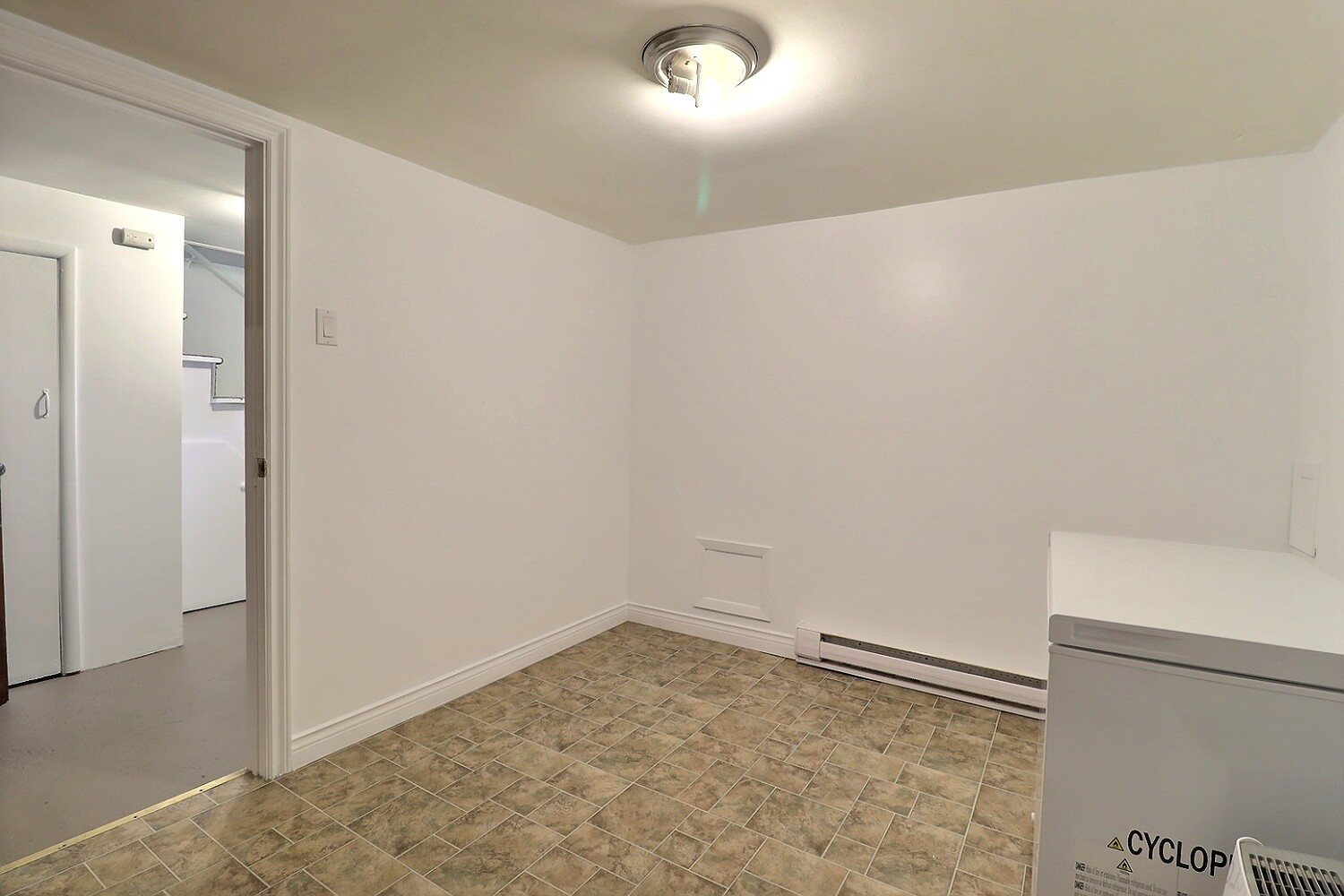 81 Jones St, Moncton, NB E1C 6J5 | PROPICSTA & MeasureMySpace