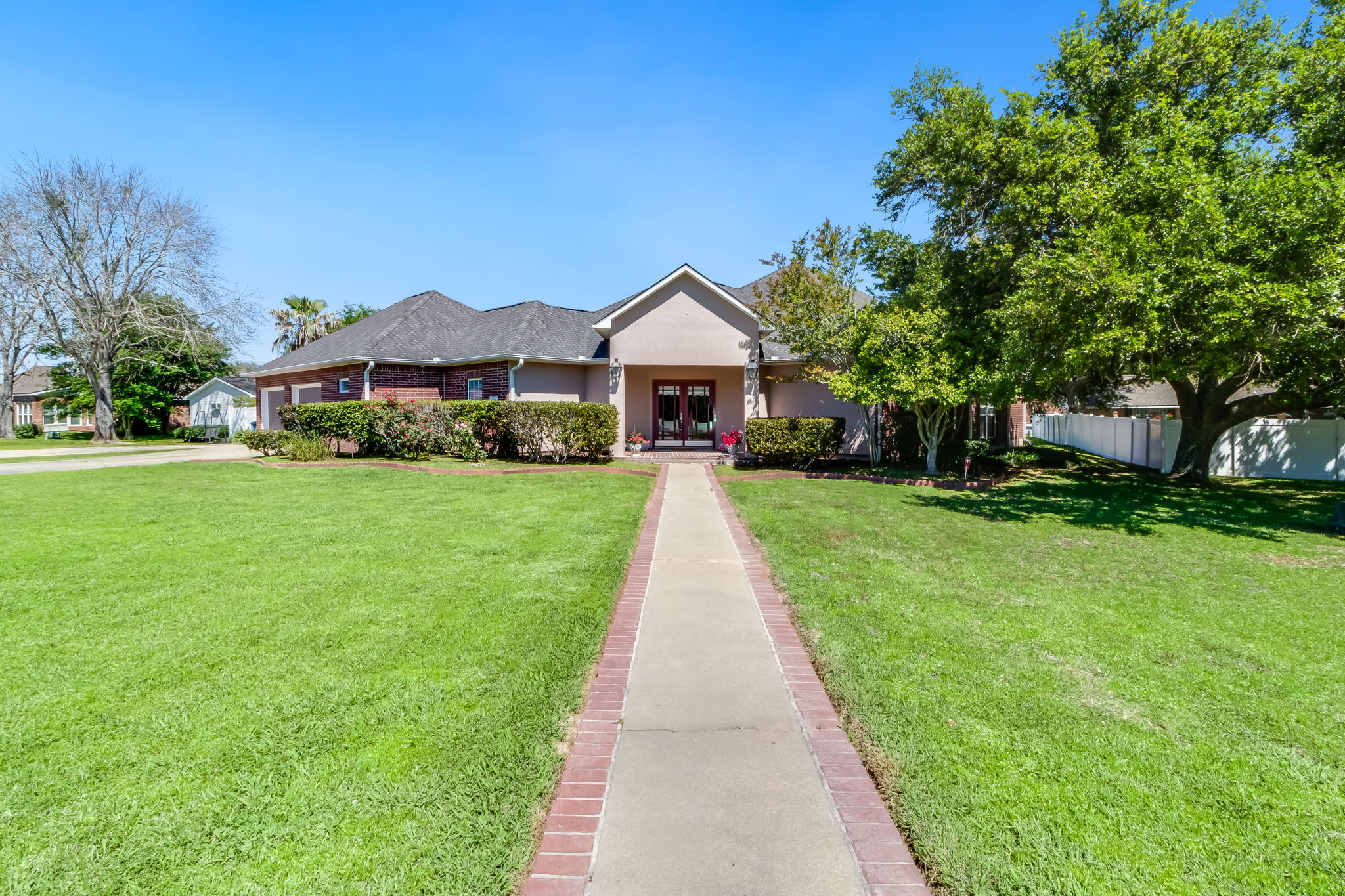 814 Comfort Ln, Jennings, LA 70546 | Parish Pix