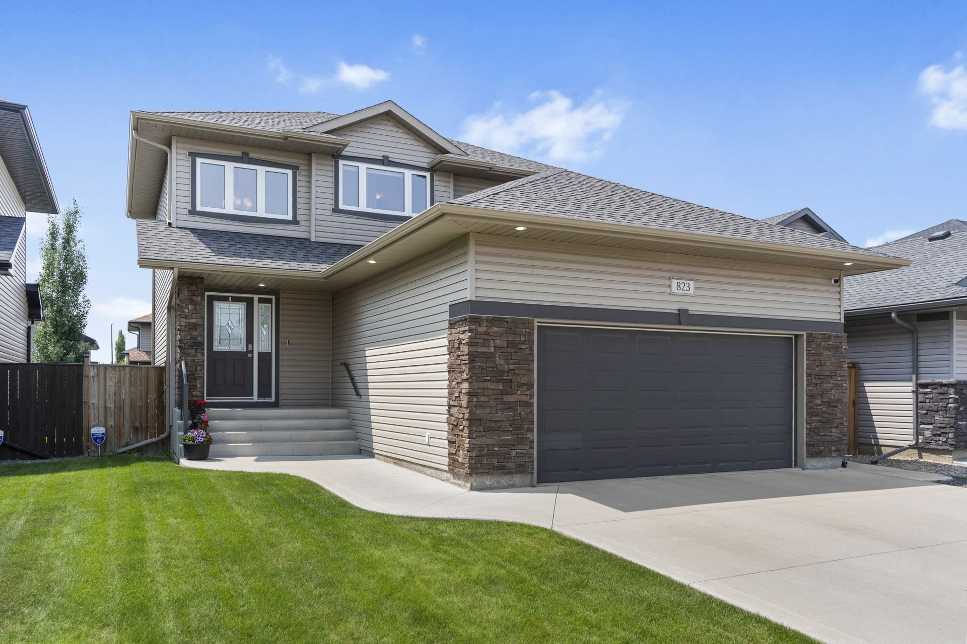 823 Korol Way, Saskatoon, SK S7R | QuikSell