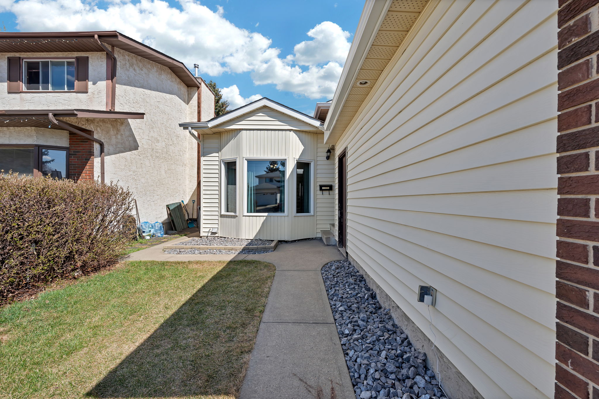 8407 190 St NW, Edmonton, AB T5T 4Z9 | AlphaSpace