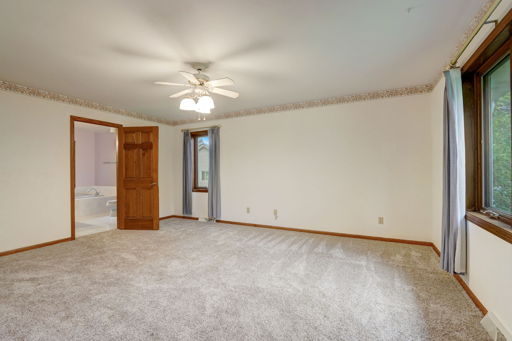 8463 W Puetz Rd, Franklin, WI 53132 | Zillow Media Experts