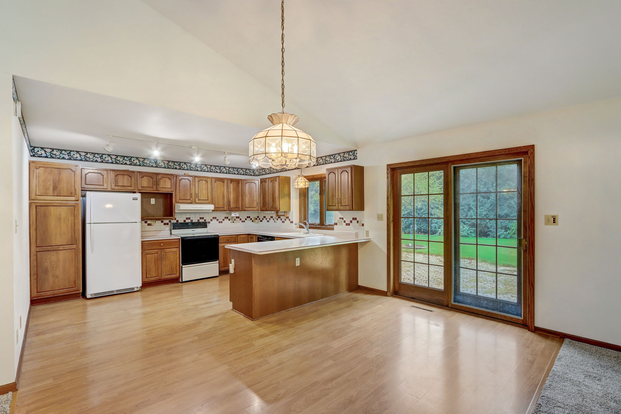 8463 W Puetz Rd, Franklin, WI 53132 | Zillow Media Experts