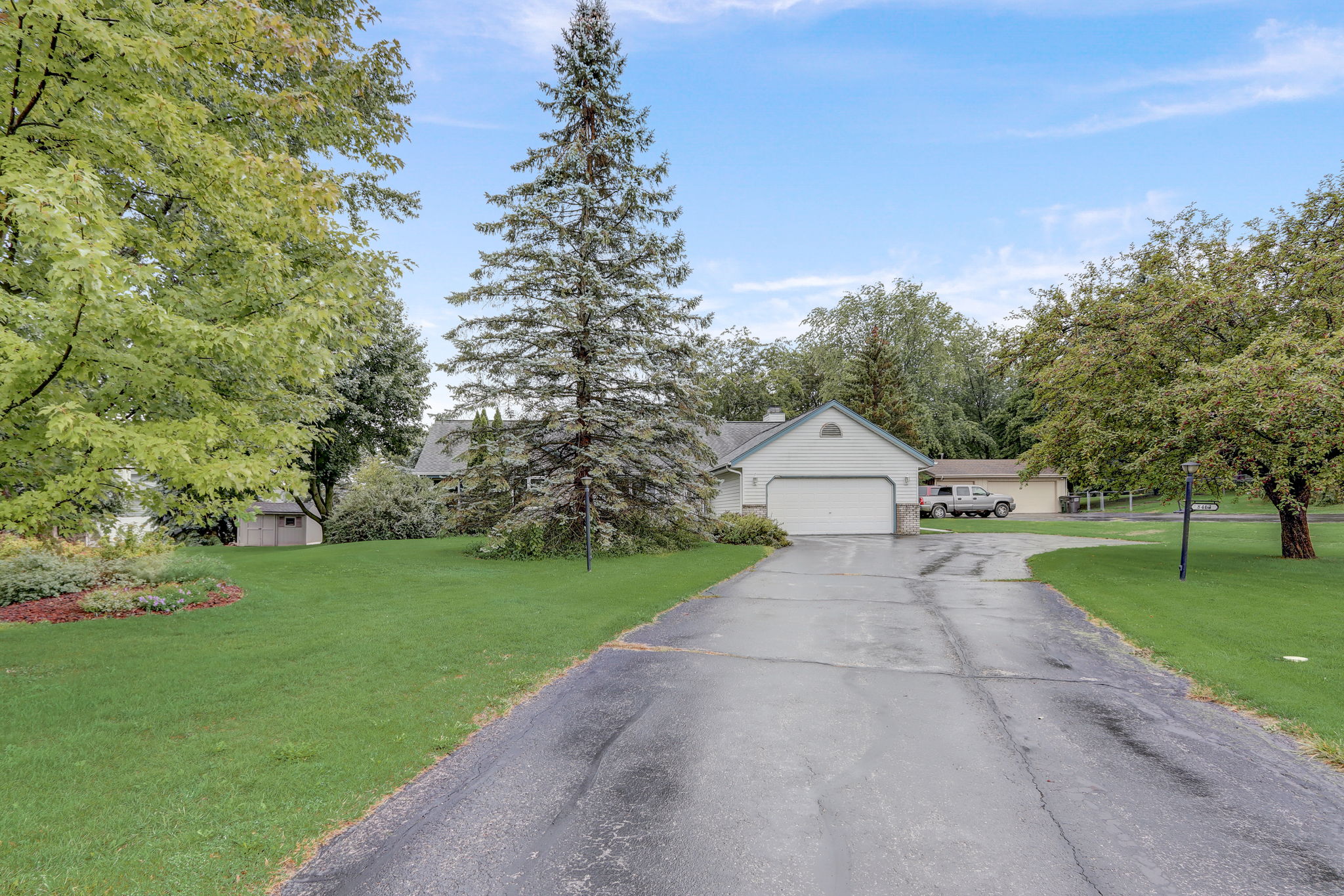 8463 W Puetz Rd, Franklin, WI 53132 | Zillow Media Experts