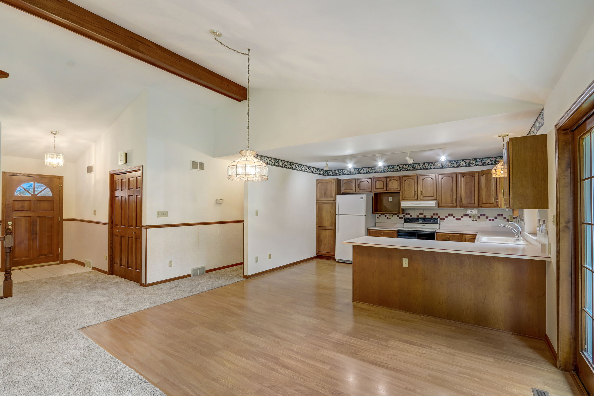 8463 W Puetz Rd, Franklin, WI 53132 | Zillow Media Experts