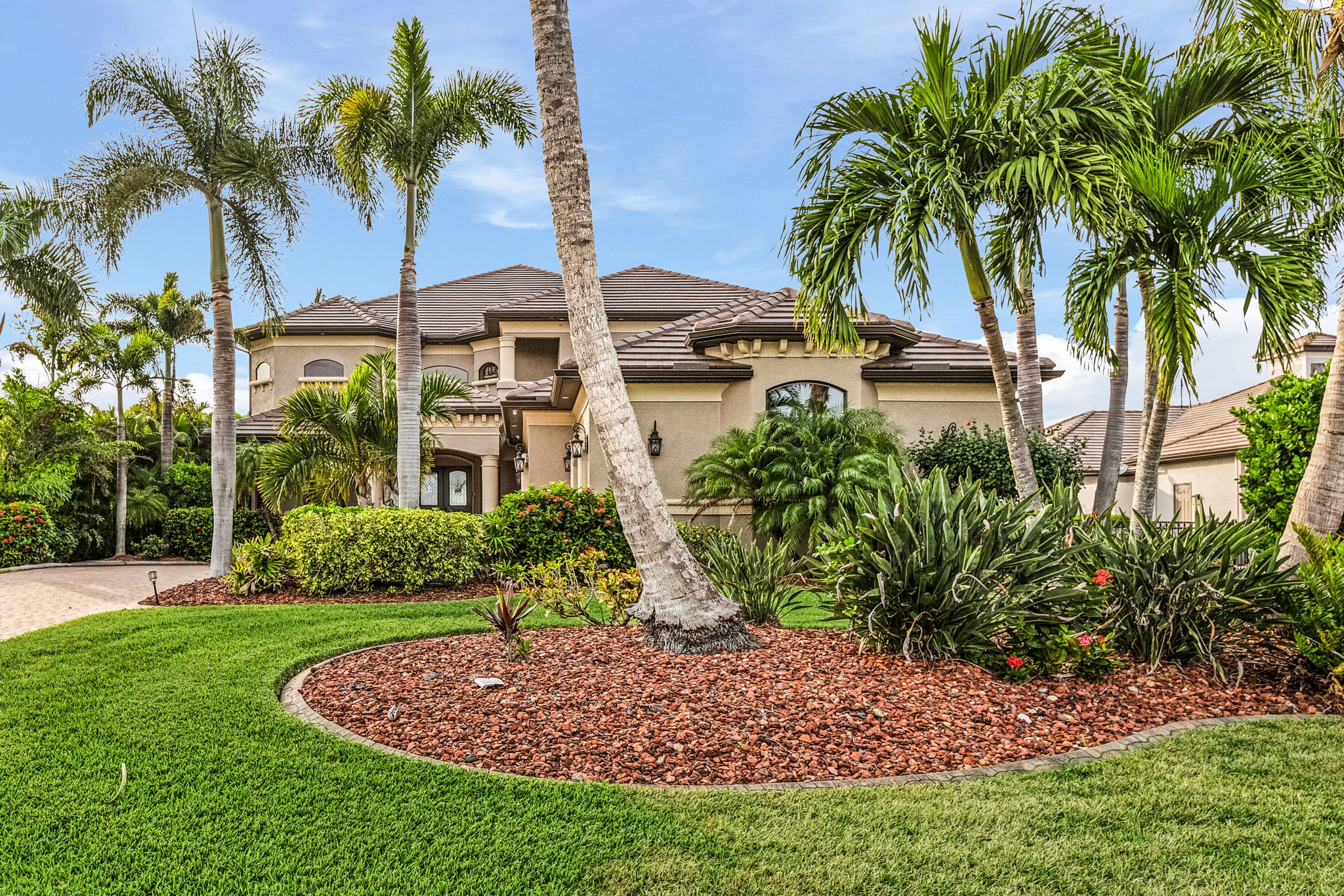 848 W Cape Estates Cir, Cape Coral, FL 33993 | A VisualPRO
