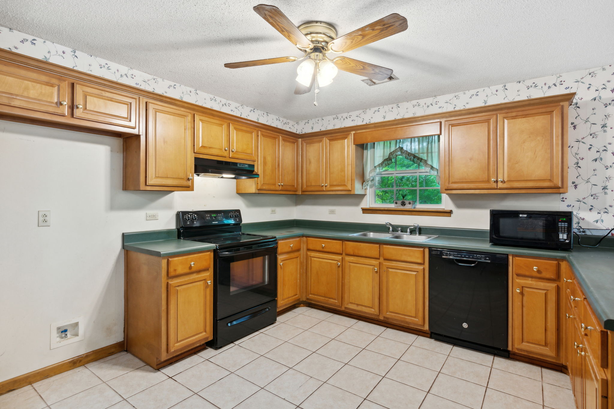 875 Freeman Johnson Rd, Hoschton, GA 30548 | Local Flavor Films ...