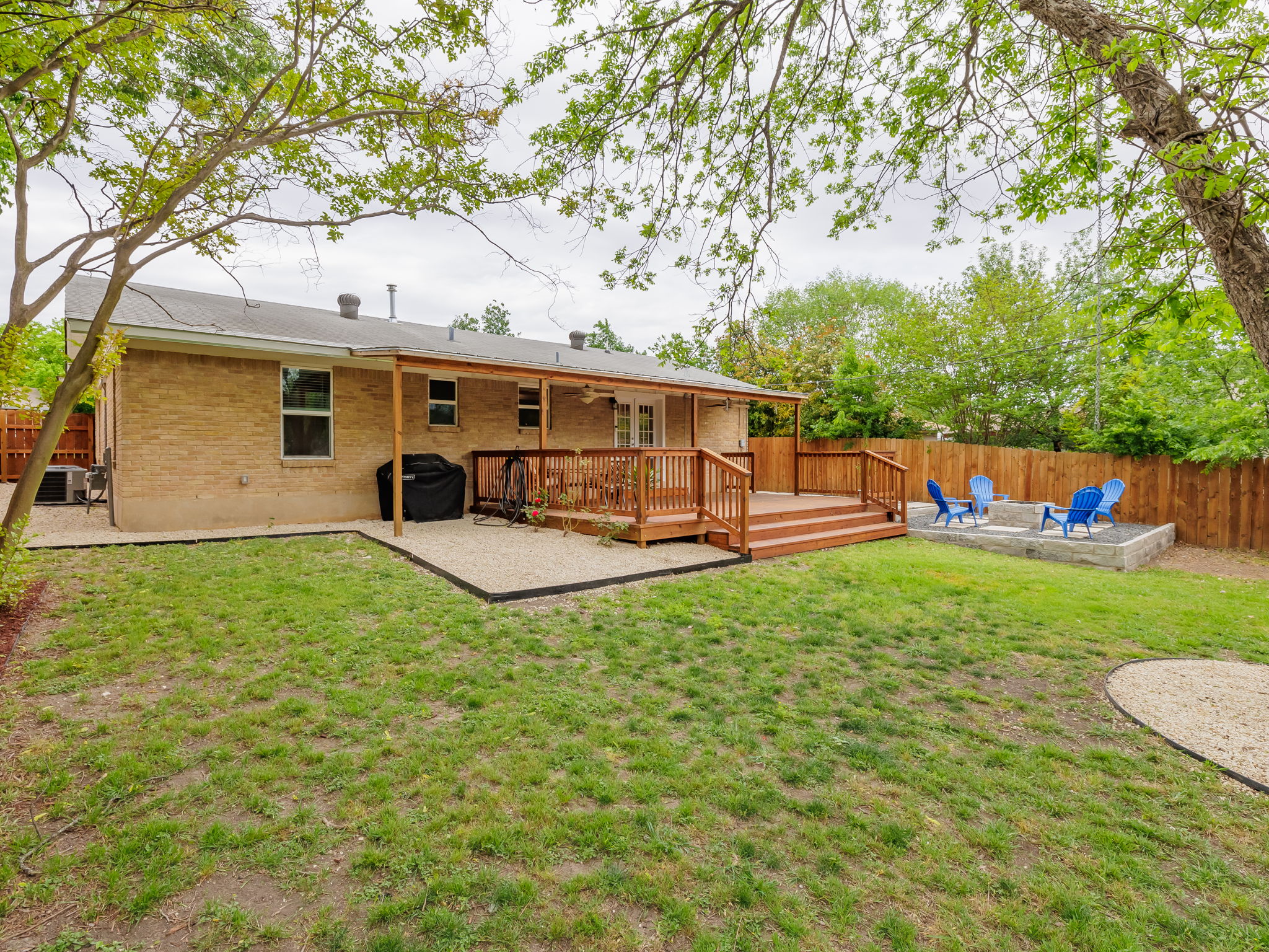 8801 Redfield Ln, Austin, TX 78758 | Come and Shoot It Photography