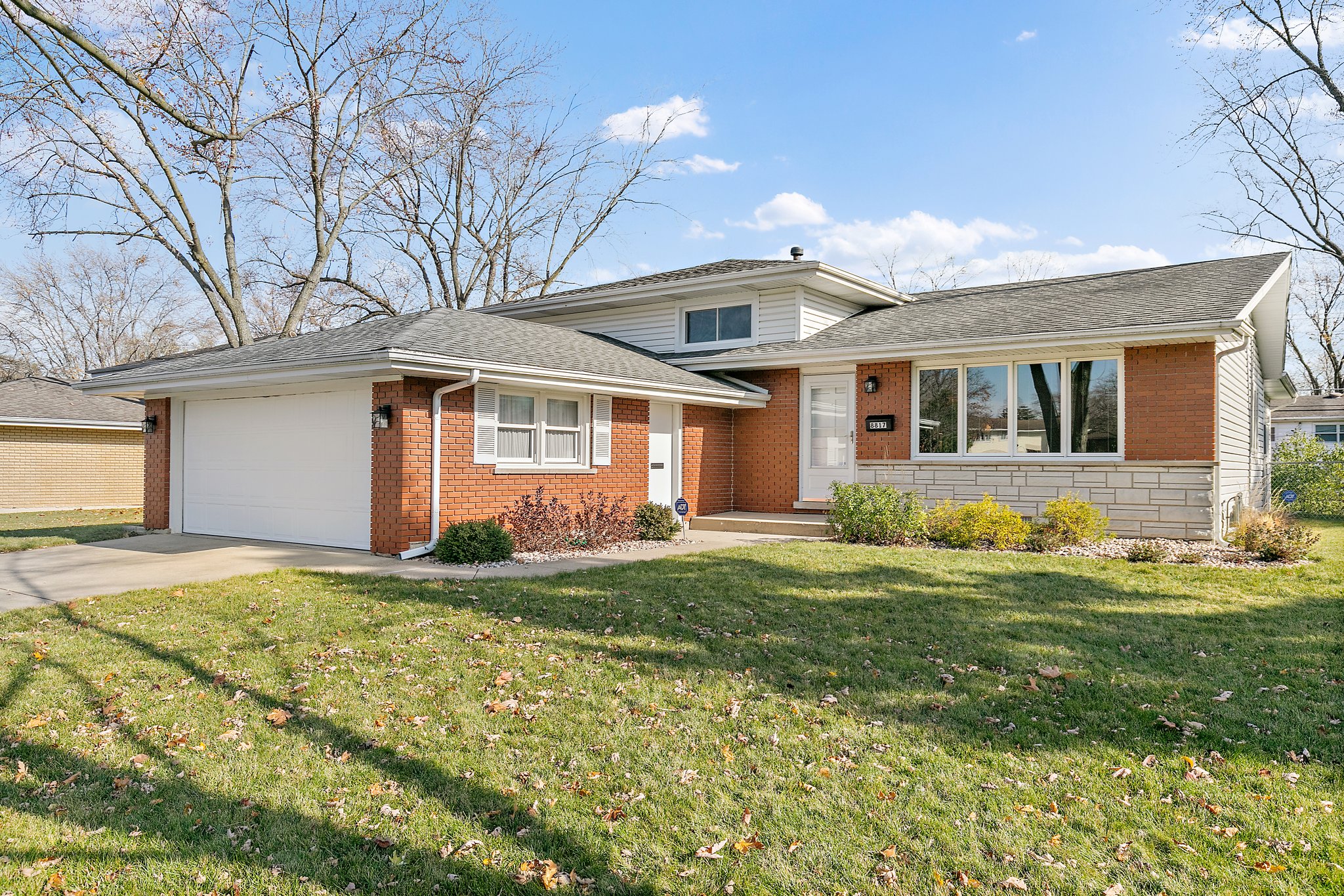 8817 S 85th Ave, Hickory Hills, IL 60457 | Fox Valley Media Arts
