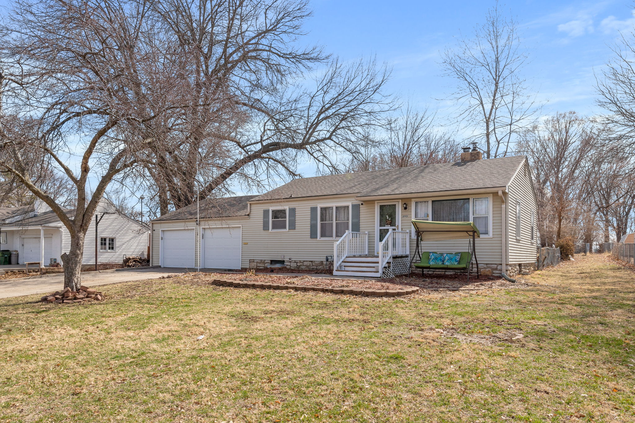 8901 E 66th St, Raytown, MO 64133 | KC Home Photography