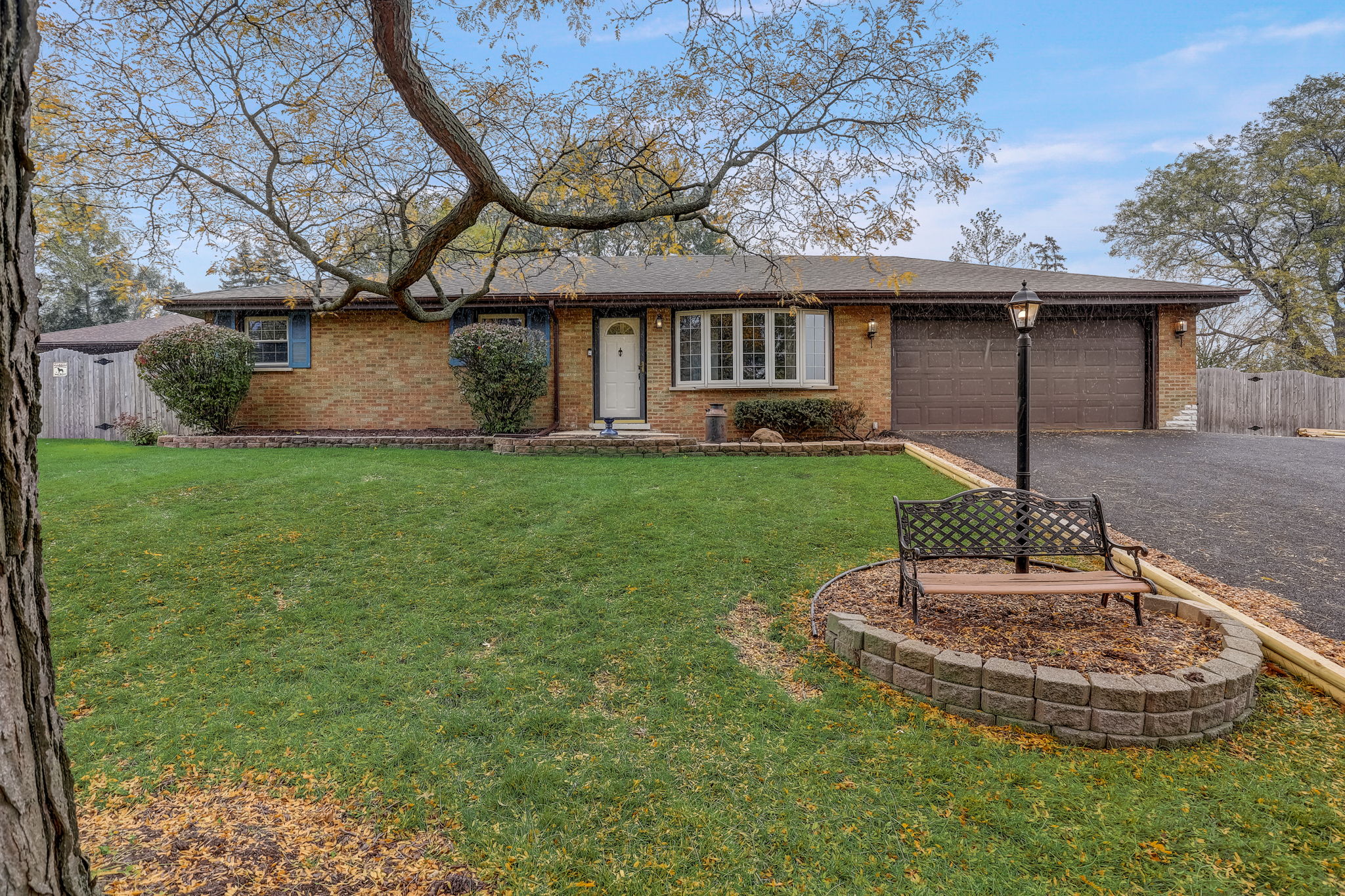 8940 S 84th Ave, Oak Lawn, IL 60457 | ShowingTime+ Listing Media Services