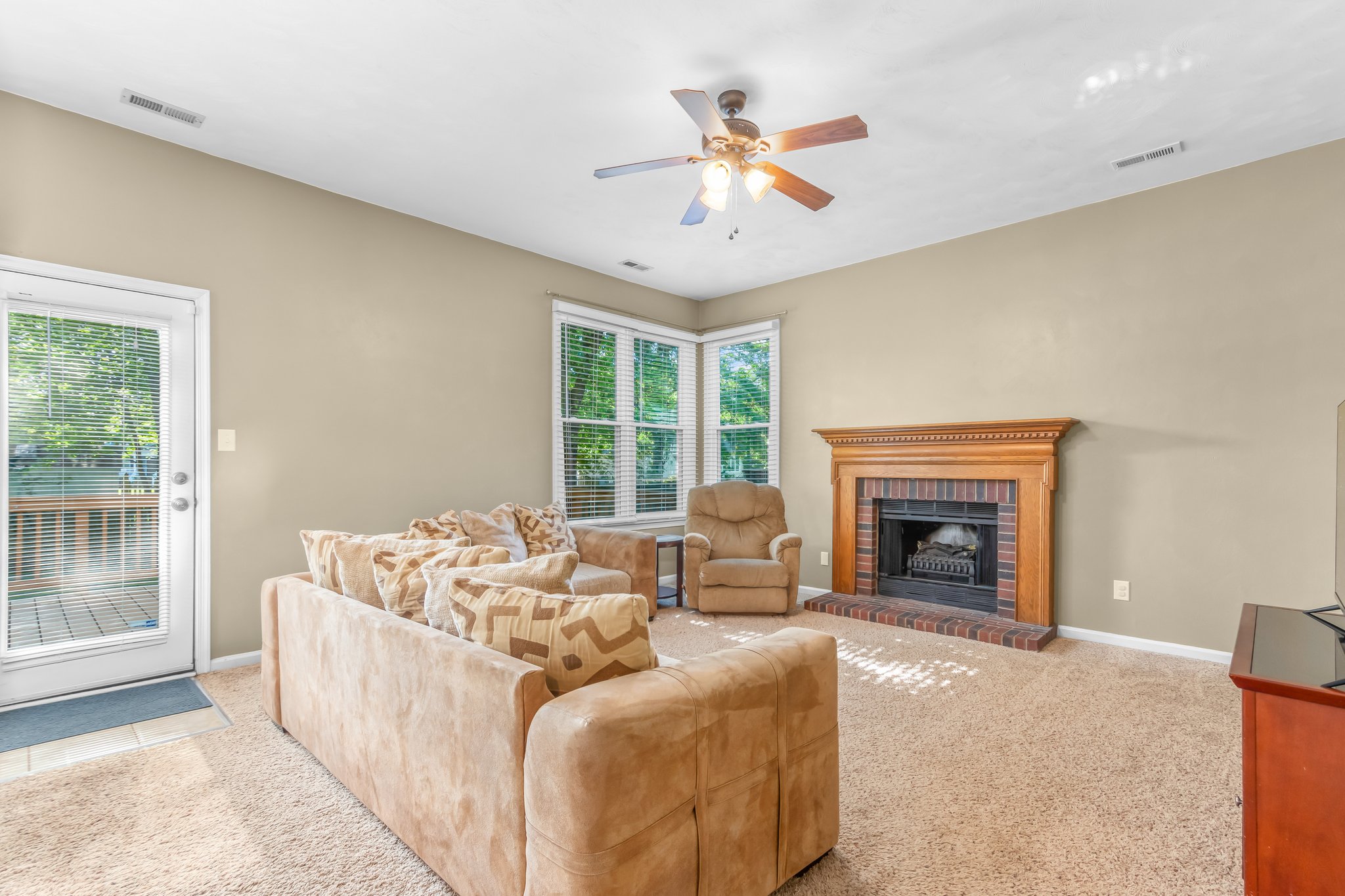 906 New Mill Dr, Chesapeake, VA 23322 | D.R. One Projects