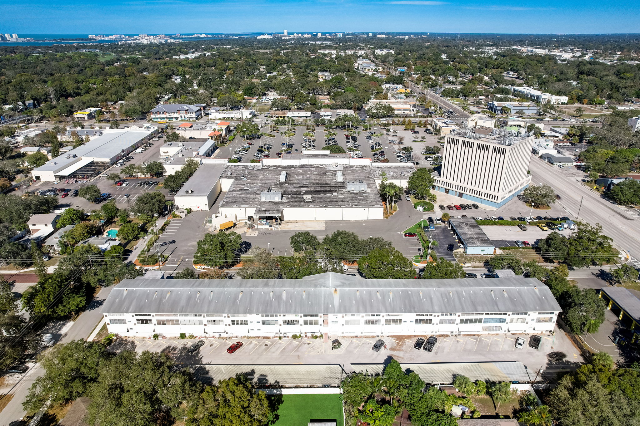 911 Washington Ave SW 104, Largo, FL 33770 | Zillow Media Experts