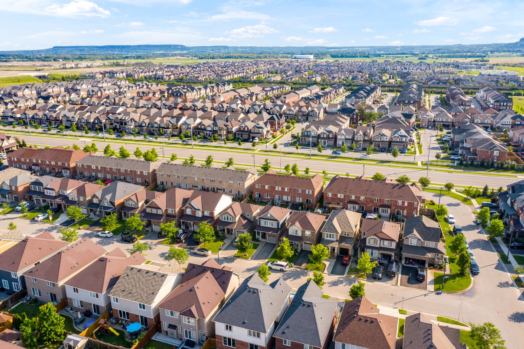 916 Rigo Crossing, Milton, ON L9T 8E1 | JT Home Tours