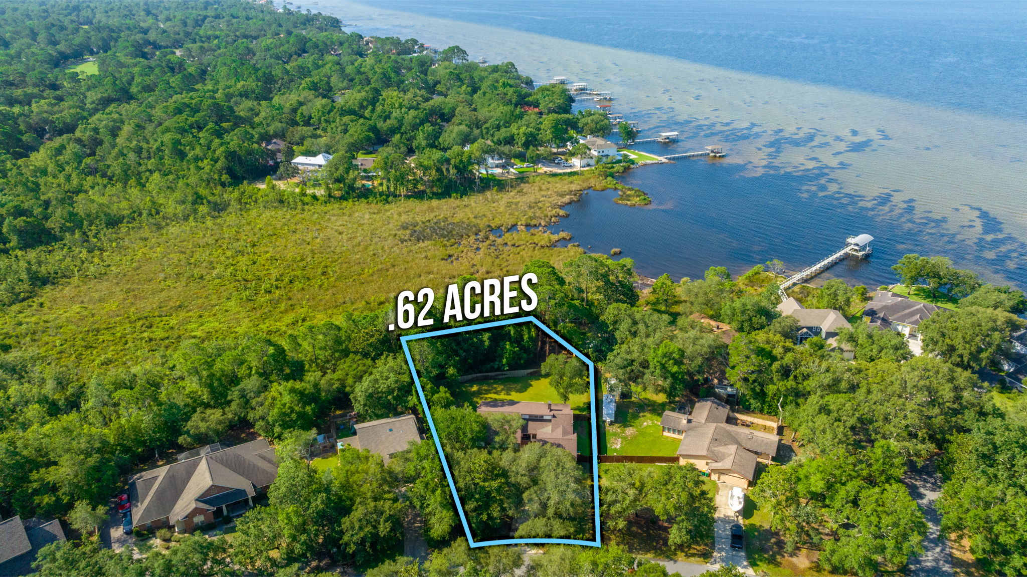 917 Lido Cir E, Niceville, FL 32578 | J Beard Graphics
