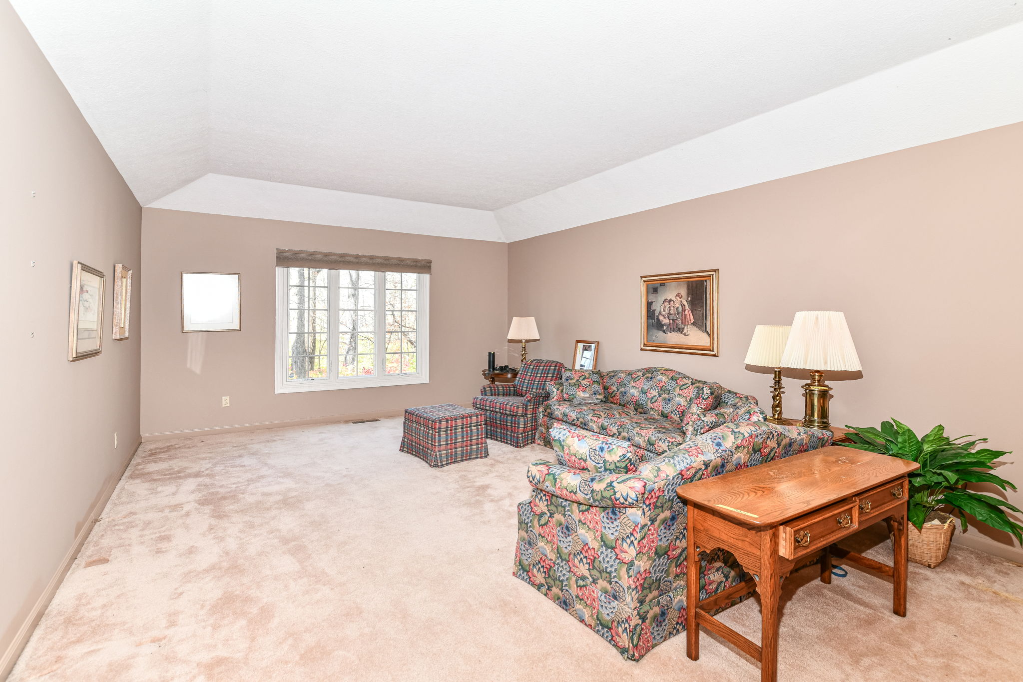 9208 W Point Dr, Indianapolis, IN 46268 | Indy Realty Pics
