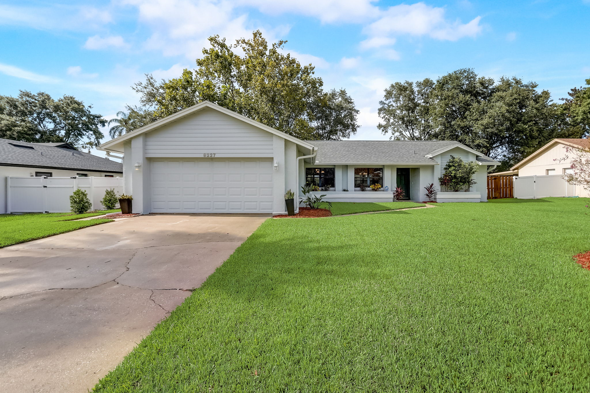 9227 Palm Tree Dr, Windermere, FL 34786 | Zillow Media Experts