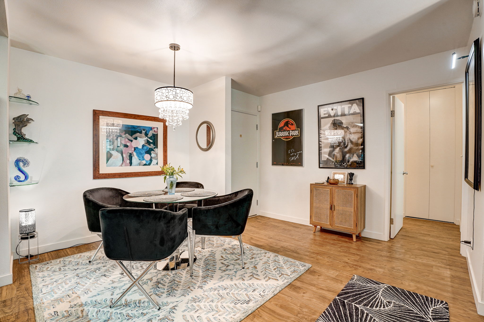 950 N Kings Rd 222, West Hollywood, CA 90069 | Zillow Media Experts