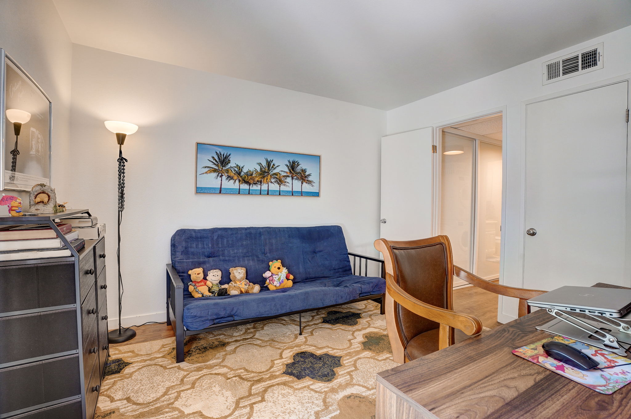 950 N Kings Rd 222, West Hollywood, CA 90069 | Zillow Media Experts
