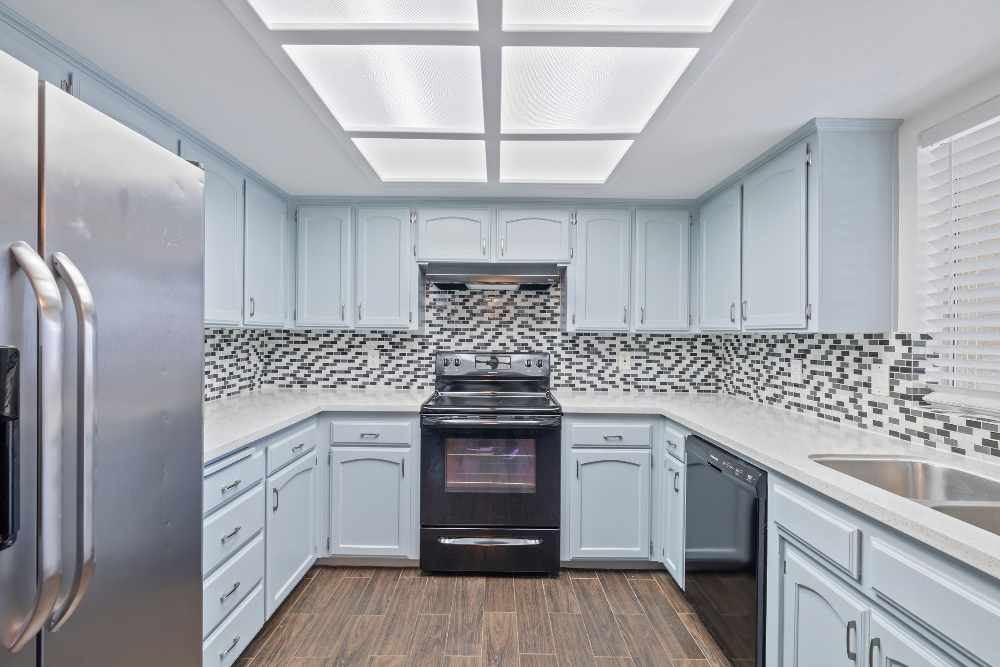 9616 N 10th St, Fresno, CA 93720 | PHRAME Photography