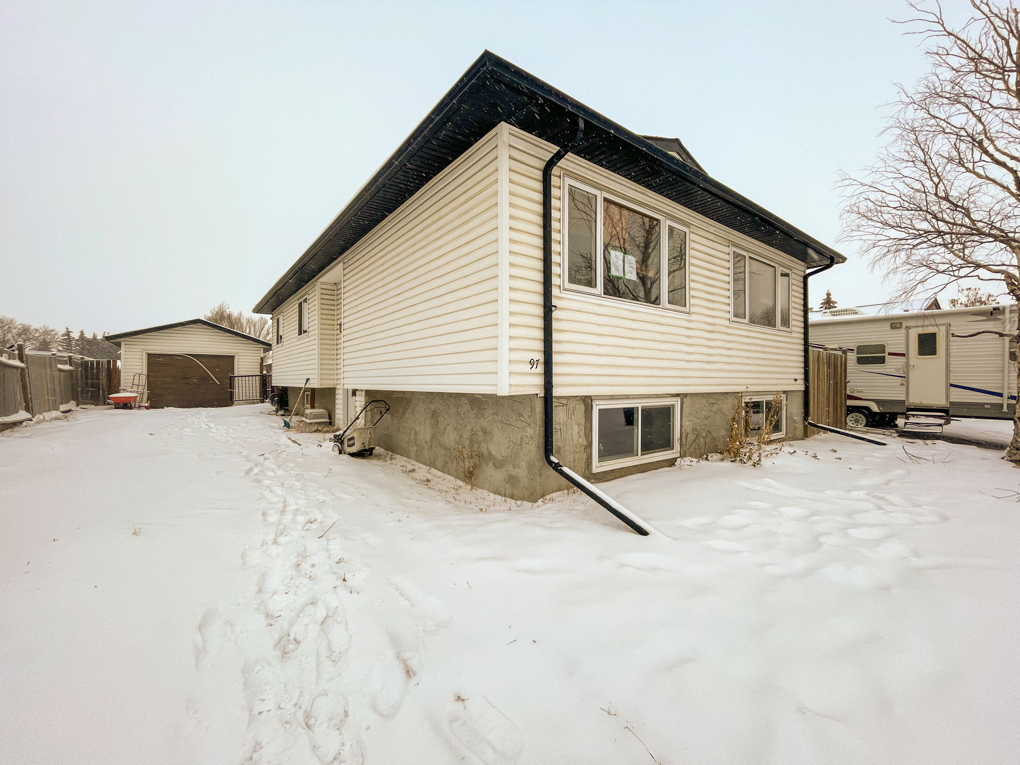 97 Spring Haven Crescent SE, Airdrie, AB T4A 1B2 | Open Door Marketing