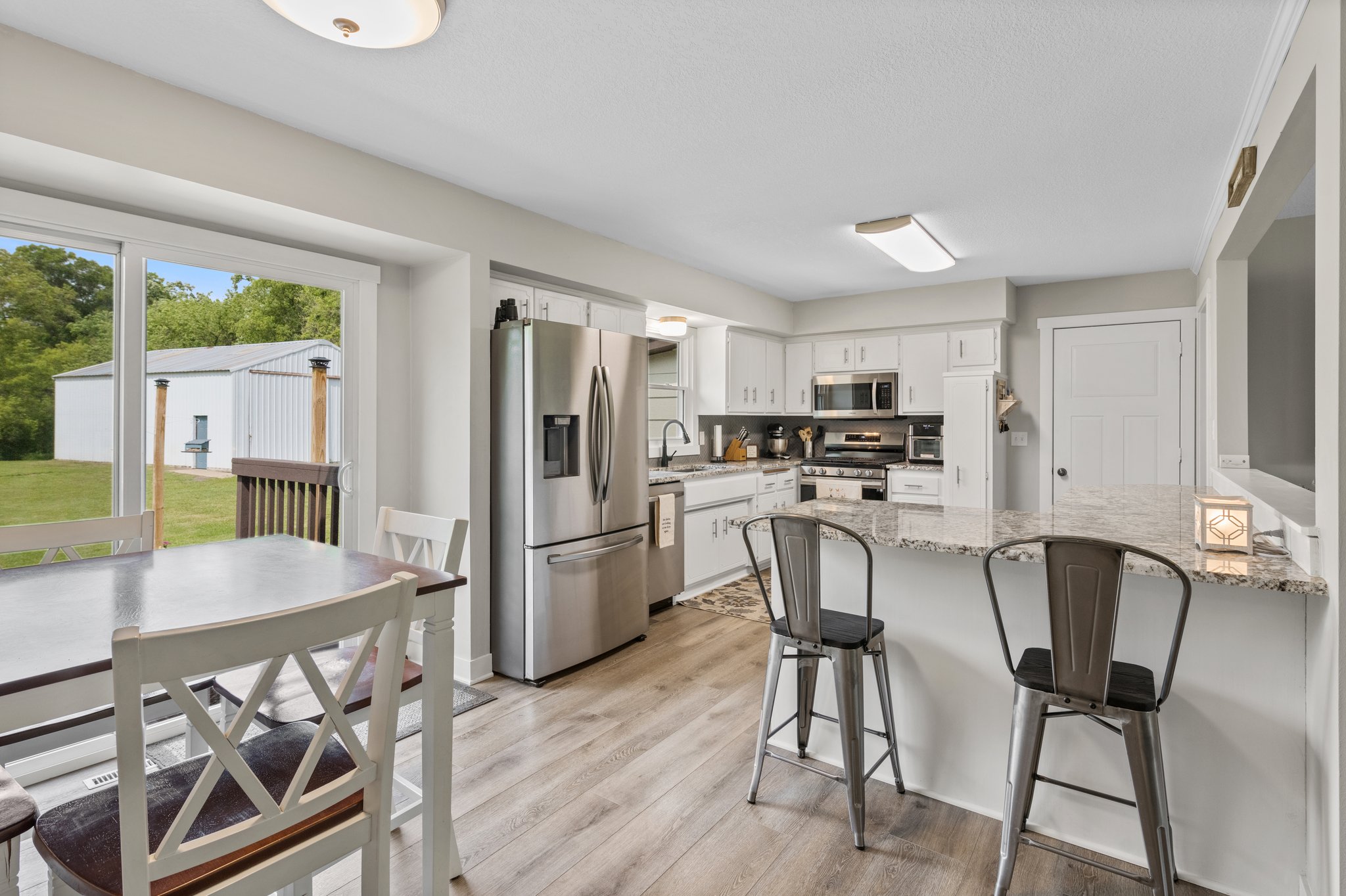9725 285th Ave NE, North Branch, MN 55056