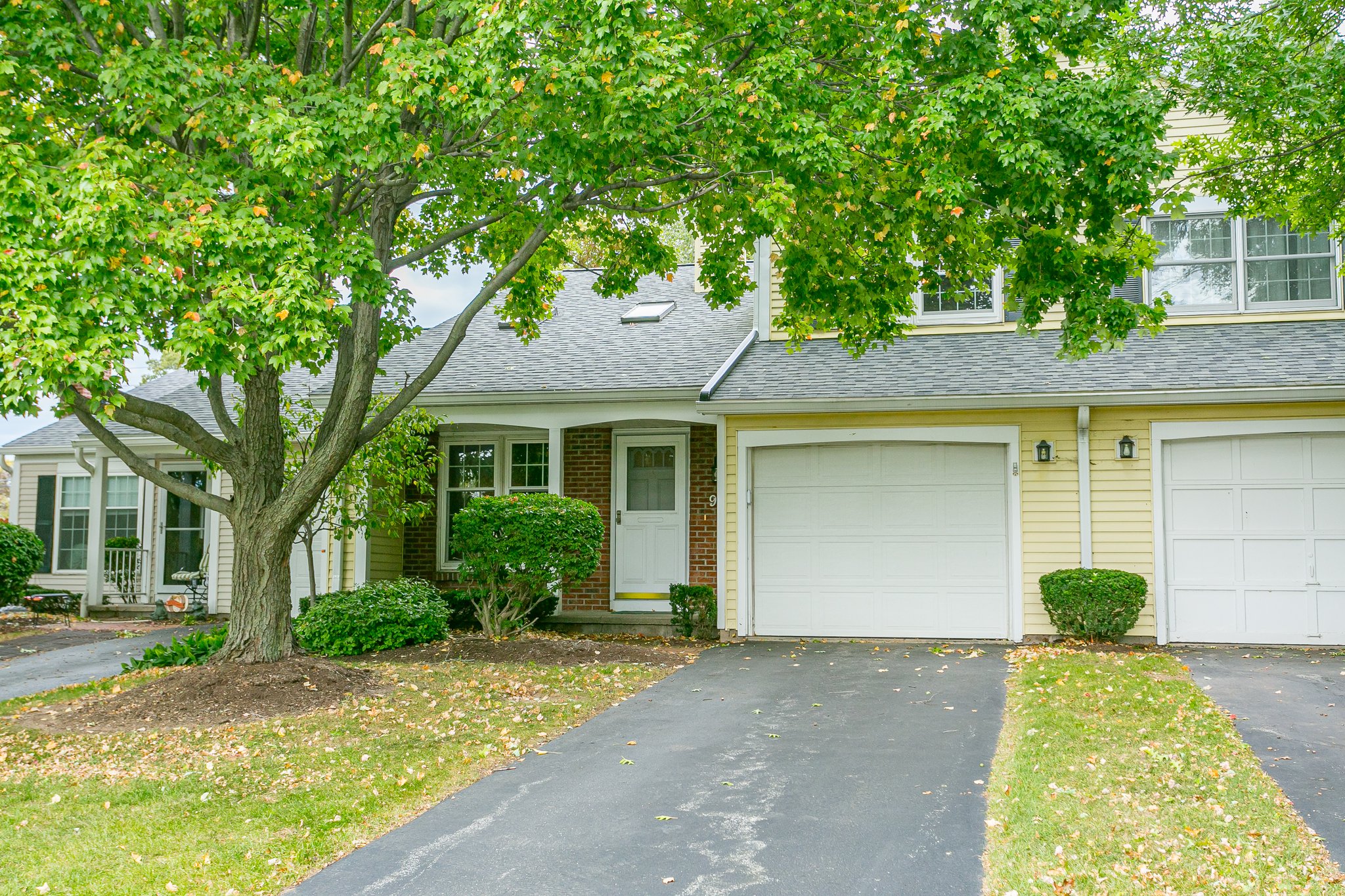 98 Old Pine Ln, Rochester, NY 14615 | Realtogs