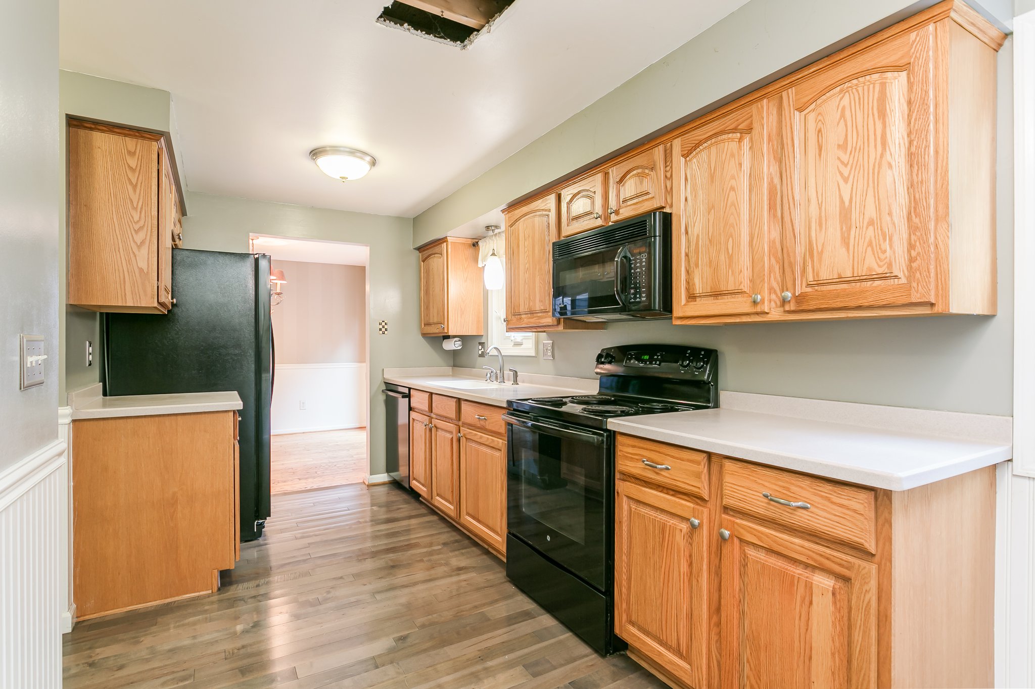 98 Old Pine Ln, Rochester, NY 14615 | Realtogs