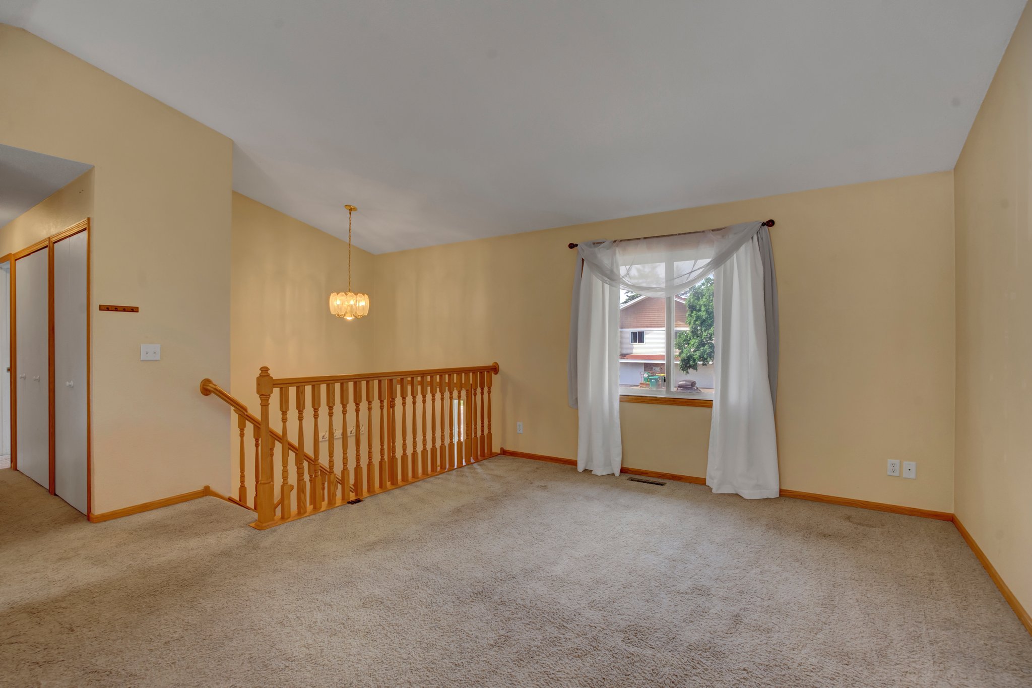 9859 Cavell Rd, Bloomington, MN 55438 | Nordy Photography