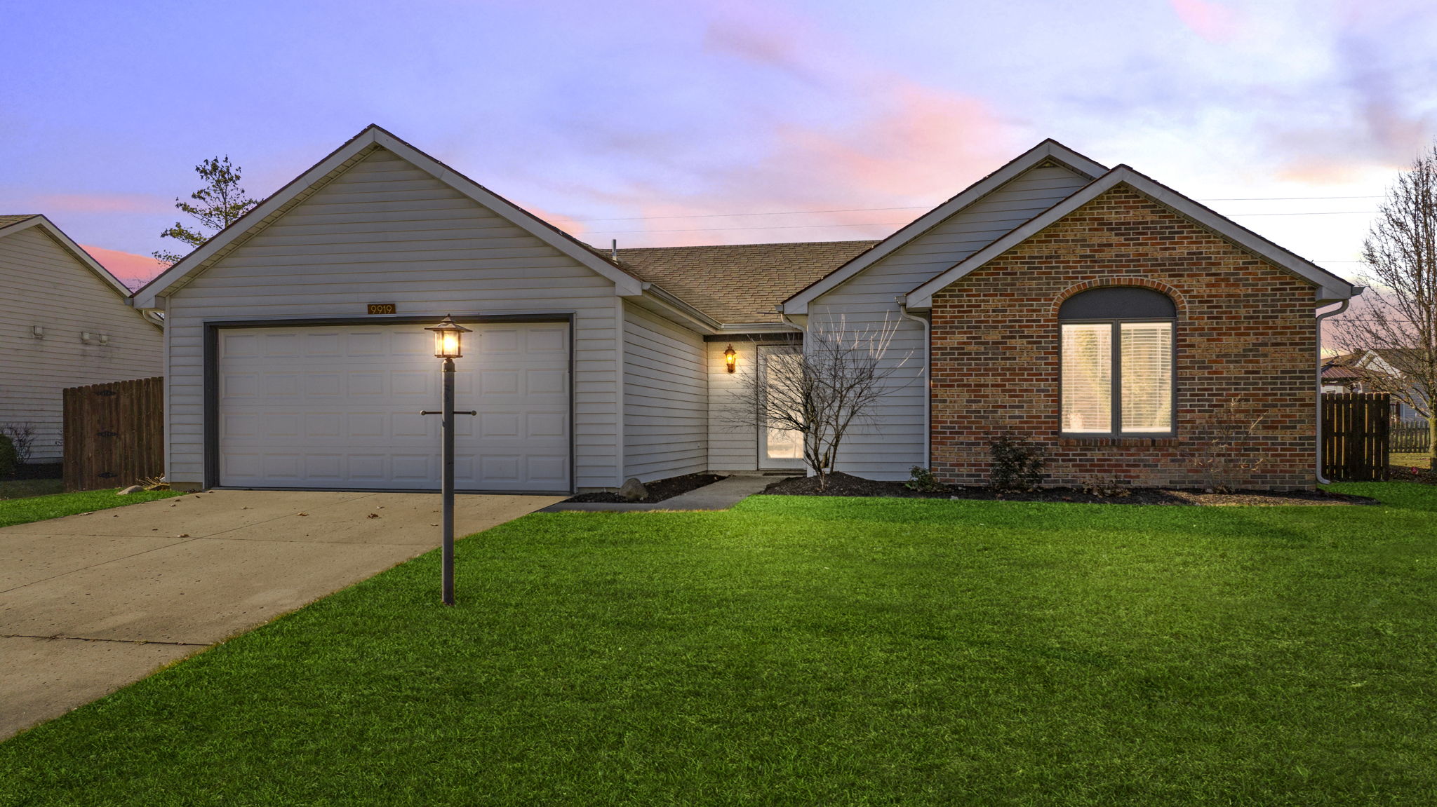 9919 Tumbleweed Blvd, Fort Wayne, IN 46825 | Art Home Photo